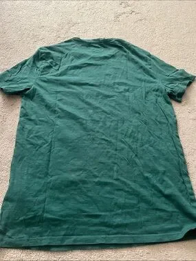 Guess | Shirts | Guess Mens Green Short Sleeve Tee With Vertical Logo ...